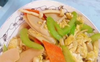 蘑菇素炒怎么炒好吃窍门_素炒蘑菇不出水又入味的秘诀