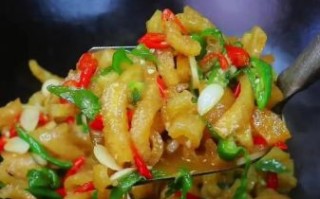 红烧猪皮怎么做好吃_猪皮去腥秘诀