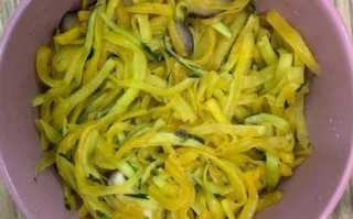 拔丝南瓜怎么做_拔丝南瓜的糖怎么熬