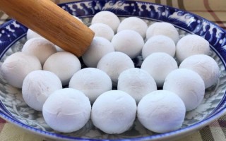 煮汤圆要加盐吗_汤圆加盐会不会破皮