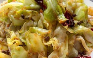 火爆大头菜炒肉怎么做_大头菜炒肉先炒哪个