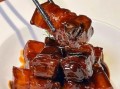 上海本帮红烧肉最正宗做法_为什么用冰糖而不是白糖