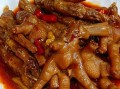 红烧鸡爪和什么菜一起烧好吃_经典搭配推荐