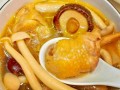 鸡汤煲香菇怎么做_香菇鸡汤煲多久才入味