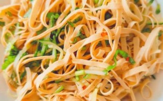 凉拌豆腐丝用焯水吗_豆腐丝焯水时间多久