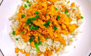 赛螃蟹和炒鸡蛋的区别_哪个更好吃