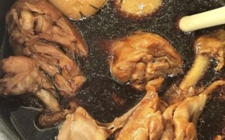 电饭锅鸡腿怎么做_电饭锅鸡腿需要焯水吗