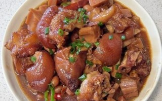 家常焖猪脚怎么做_猪脚怎么炖才软糯入味