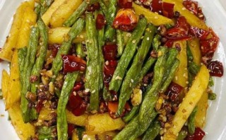 干煸豆角土豆怎么做_干煸豆角土豆用焯水吗