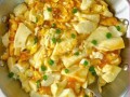 鸡蛋炒豆腐怎么做_鸡蛋炒豆腐先放哪个