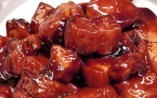 老饭骨红烧肉怎么做_老饭骨红烧肉为什么那么香