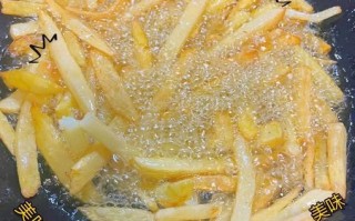 炸土豆条怎么炸才脆_薯条炸多久才金黄