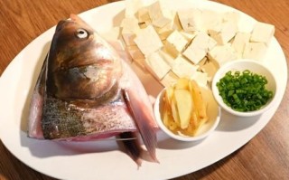 豆腐鱼头汤的做法窍门_鱼头汤怎么炖不腥