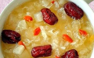 银耳莲子羹什么时候喝最好_喝银耳莲子羹的最佳时间