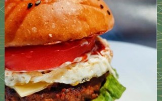 汉堡怎么做_家庭版牛肉汉堡教程