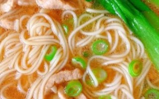肉丝汤面怎么做好吃_家常肉丝汤面做法