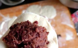 红豆馒头怎么做才松软好吃_红豆馒头为什么发不起来