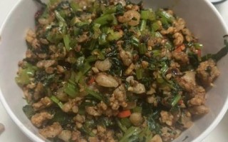 雪里红怎么炒好吃_雪里红炒肉末的做法