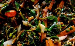 凉拌苋菜怎么做好吃_苋菜焯水几分钟口感最佳