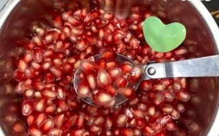 石榴怎么剥皮_石榴剥皮小妙招