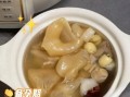 花胶煲汤有什么功效_花胶煲汤多久喝一次