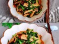 辣椒炒香干怎么炒好吃_香干炒辣椒的做法窍门