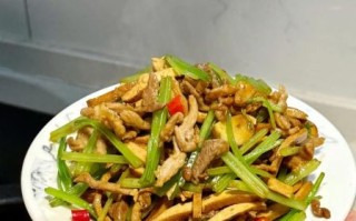 香芹炒豆干怎么炒好吃_香芹炒豆干的做法窍门