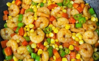 鲜玉米怎么做好吃_鲜玉米的吃法大全