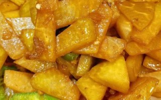 大头菜炒青椒怎么做_大头菜炒青椒用焯水吗