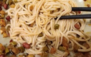 炖小黄鱼怎么做好吃_炖小黄鱼做法窍门