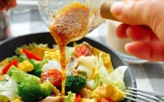 蔬菜沙拉都放什么菜_蔬菜沙拉用什么蔬菜最好