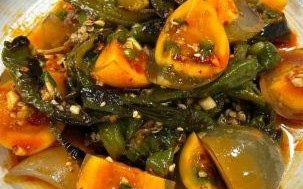 青椒变蛋怎么凉拌好吃_青椒皮蛋凉拌做法