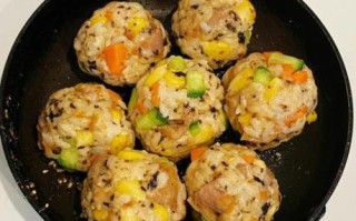 饭团怎么做_饭团做法需要哪些材料