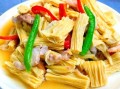 腐竹炒肉丝怎么做_腐竹炒肉丝热量高吗