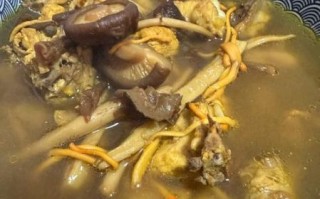 西餐鸡茸蘑菇汤怎么做_鸡茸蘑菇汤需要哪些食材