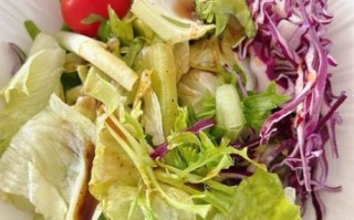 蔬菜沙拉需要准备什么材料_蔬菜沙拉怎么做才好吃