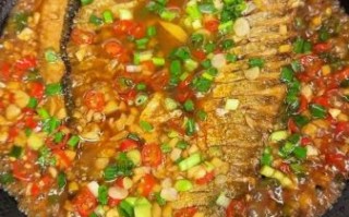 红烧翘嘴鱼怎么做_翘嘴鱼红烧前要不要腌制