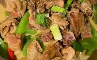 冬笋烧鸡怎么做_冬笋烧鸡最正宗的做法