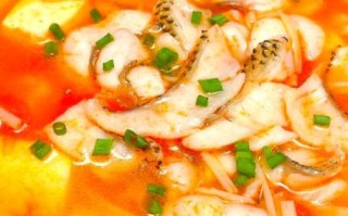 鲈鱼煮汤怎么煮比较好吃_鲈鱼煮汤的做法步骤