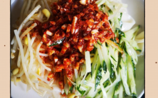 凉皮怎么和面又筋道_快速凉皮的做法大全