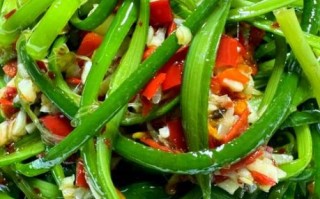 凉拌蒜苗怎么做好吃_家常做法窍门