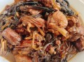 小鸡炖蘑菇清炖怎么做_清炖小鸡炖蘑菇用干蘑菇还是鲜蘑菇