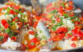 剁椒鱼头用什么鱼最好吃_剁椒鱼头怎么做才入味