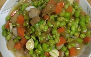 清炒青豆怎么做_清炒青豆要不要焯水