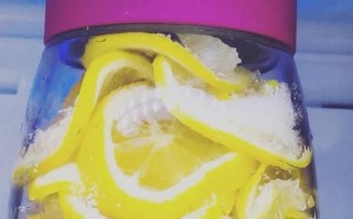 柠檬怎么腌制_柠檬水的正确做法