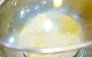油饼怎么和面才松软_油饼又香又软的做法