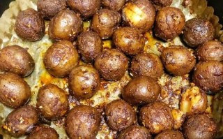 空气炸锅烤土豆怎么做_空气炸锅烤土豆需要多长时间