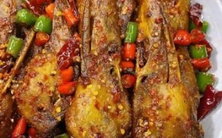 麻辣鸭头怎么做好吃_家庭版麻辣鸭头家常做法