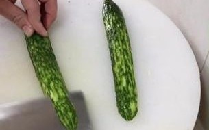 蓑衣黄瓜怎么切_蓑衣黄瓜的刀法技巧