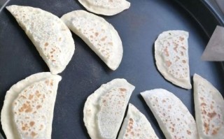 韭菜烙饼怎么做_韭菜烙饼的家常做法